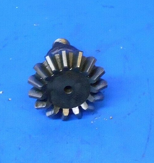 BUSH HOG DISC MOWER GEAR, OUTPUT 15 T, Part # 87369 DM70, DM80, DM90 ...