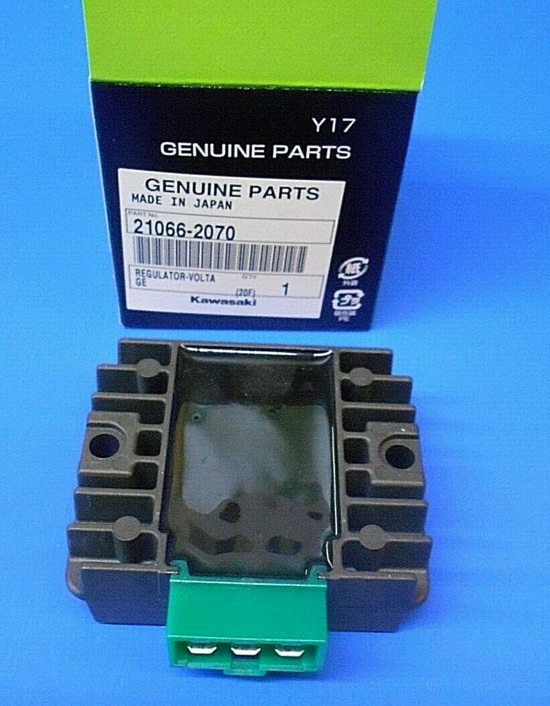 GENUINE KAWASAKI CHARGING REGULATOR 21066-2070,210662070, FD620 FD711 ...